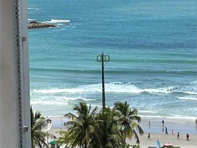 Apartamento com 1 dormitório à venda, 68 m² por R$ 280.000,00 Pitangueiras Guarujá/SP