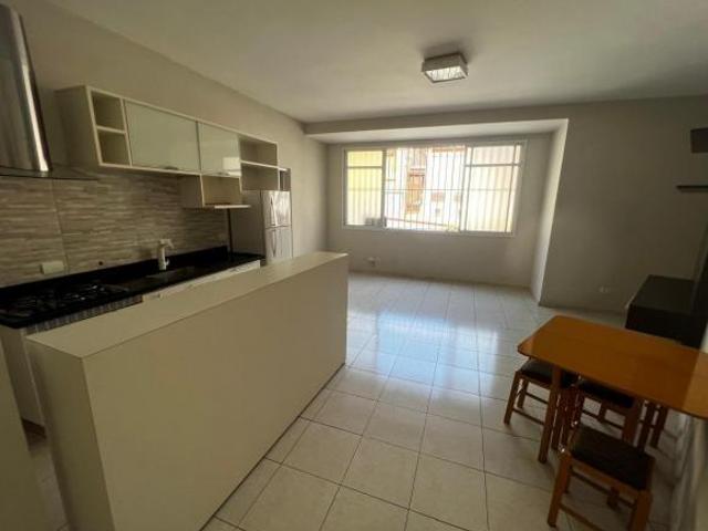 Apartamento com 1 dormitório à venda, 72 m² por R$ 380.000,00 Bela Vista São Paulo/SP