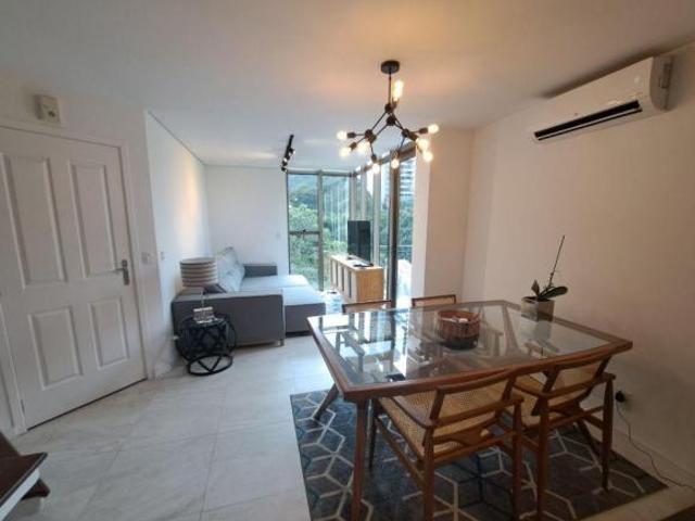 Apartamento com 1 dormitório à venda, 73 m² por R$ 800.000,00 Panamby São Paulo/SP