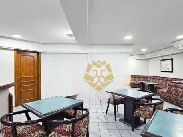 Apartamento com 1 dormitório à venda, 86 m² por R$ 650.000,00 Centro Curitiba/PR
