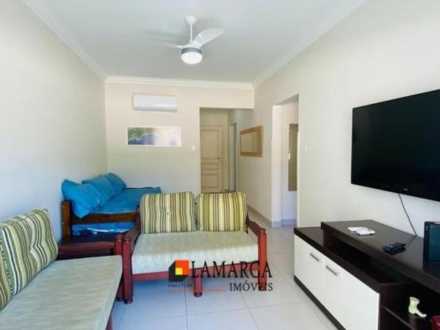 Apartamento com 1 dormitorio a venda em Guaruja