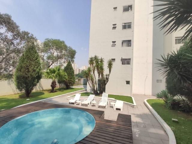 Apartamento com 1 dormitório à venda ou aluguel na Vila Andrade