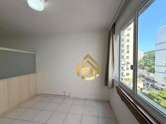 Apartamento com 1 dormitório à venda por R$ 310.000,00 Praia das Pitangueiras Guarujá/SP