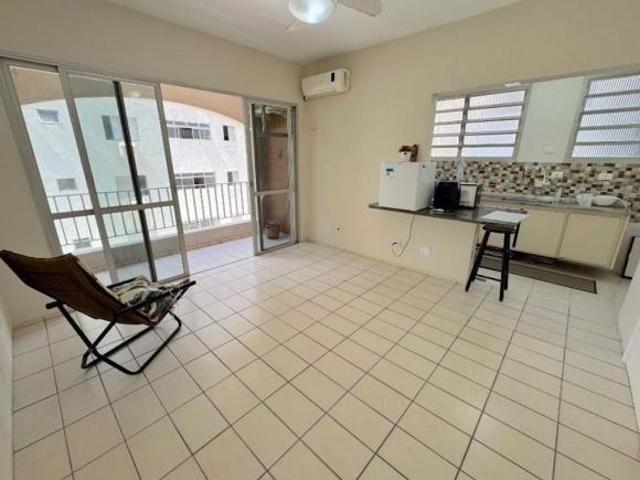 Apartamento com 1 dormitório à venda por R$ 350.000,00 Pitangueiras Guarujá/SP