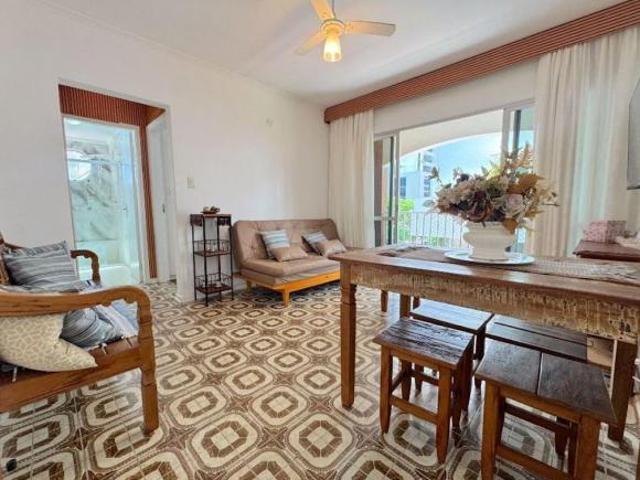 Apartamento com 1 dormitório à venda por R$ 395.000,00 Pitangueiras Guarujá/SP