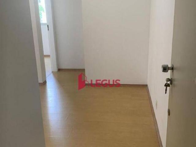 Apartamento com 1 dormitório e 1 vaga de garagem