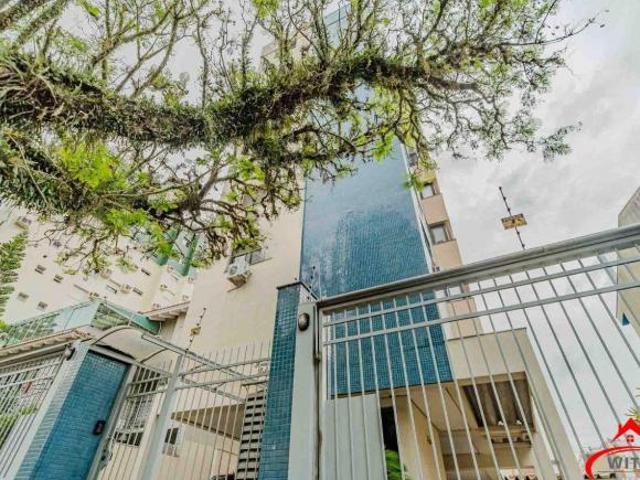 Apartamento com 1 dormitório e 1 vaga de garagem no Bairro Higienópolis