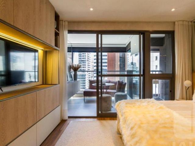 Apartamento com 1 Dormitório em Higienópolis