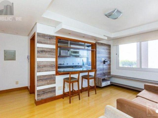 Apartamento com 1 dormitório Garagem e Elevador à venda na Boa Vista Porto Alegr