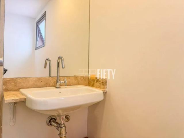 Apartamento para alugar, 21 m² por R$ 2.646,55/mês Santo Amaro São Paulo/SP