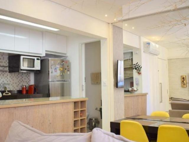 Apartamento com 1 dormitório REFORMADO e MOBILIADO à venda, 39 m² na rua Avanhandava