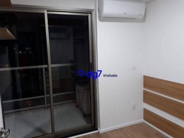 Apartamento com 1 dormitório suíte, cozinha equipada e ar condicionado!