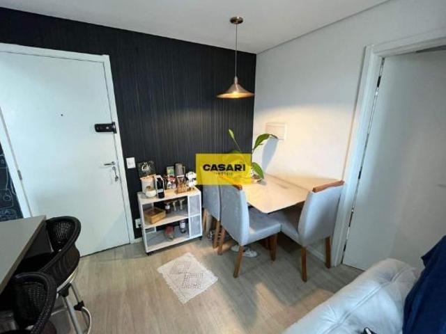Apartamento com 1 dormitório, suíte e planejados à venda em São Bernardo do Campo