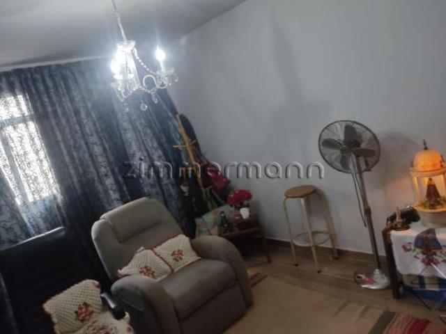 APARTAMENTO COM 1 DORMITORIO SANTA CECILIA