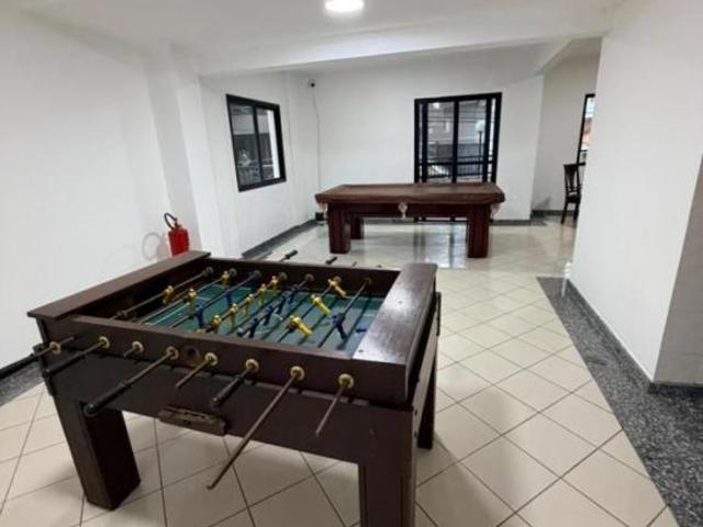 APARTAMENTO COM 1 DORMITÓRIO, VARANDA, COM LAZER APENAS 100M DA PRAIA!