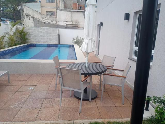 Apartamento com 1 dormitório