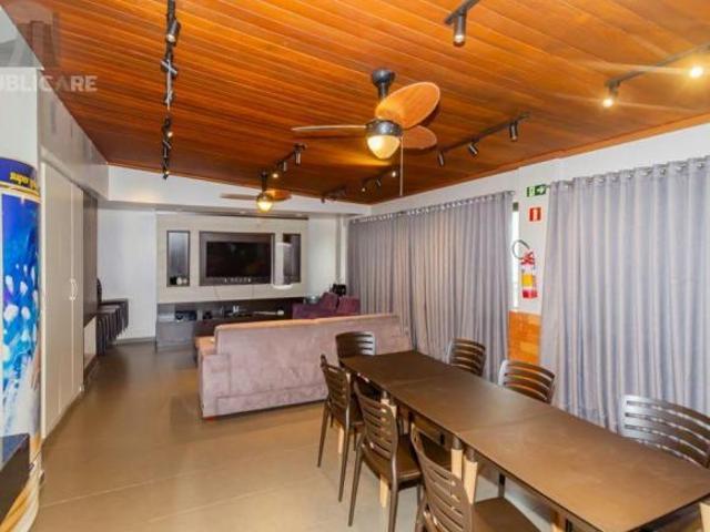 Apartamento com 1 dormitório, 1 vaga e 47m² à venda em Boa Vista, Porto