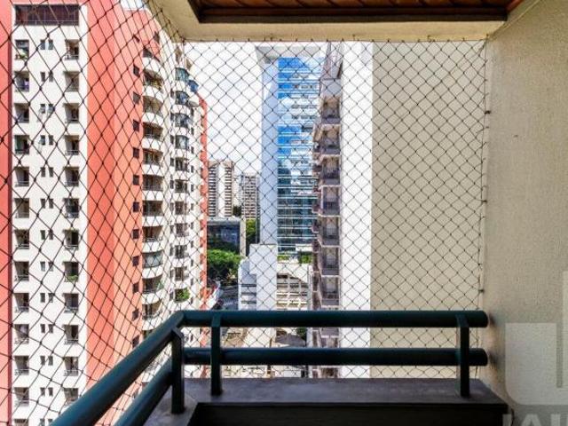 Apartamento com 1 Dormitório 1 Vaga em Bela Vista