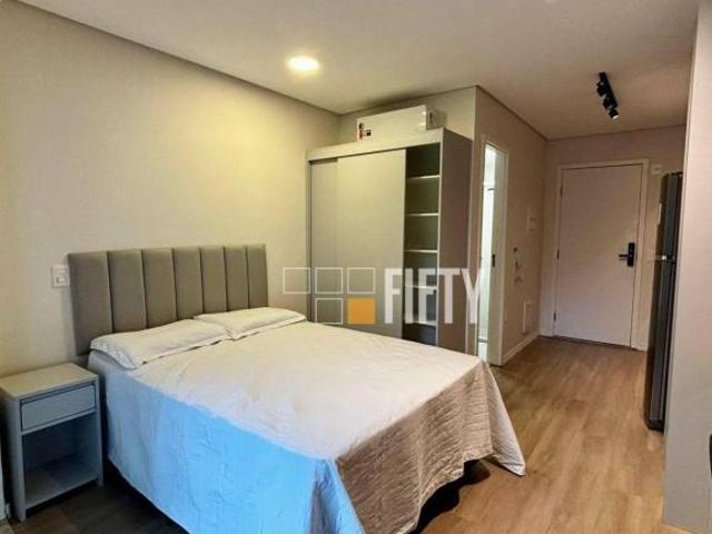 Apartamento com 1 dormitório, 25 m² Campo Belo São Paulo/SP