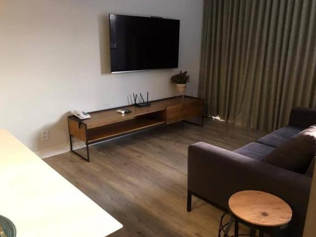 Apartamento com 1 dormitório, 37 m²