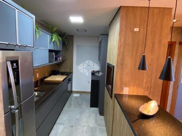Apartamento com 1 dormitório, 45,99m², decorado e mobiliado no bairro Avenida Central