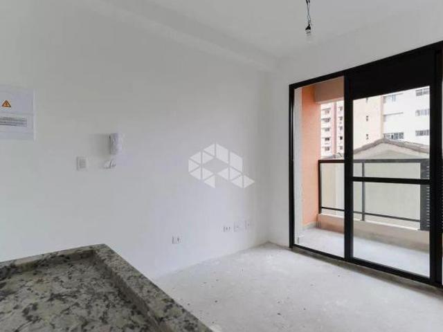 Apartamento com 1 dormitório, 400 metros do metrô Parada Inglesa