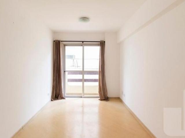 Apartamento com 1 dormitório, 50 m2, a poucos minutos da Santa Casa e Mackenzie