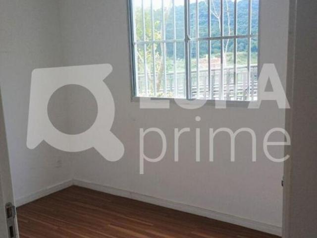 Apartamento com 1 dormitórios a venda a Vila Santos