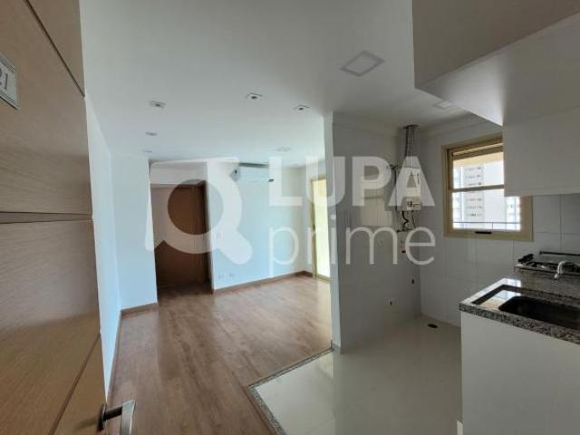 Apartamento com 1 dormitórios á venda em Santana