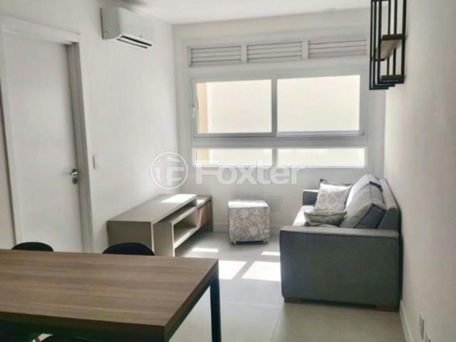 Apartamento com 1 dormitórios em Porto Alegre