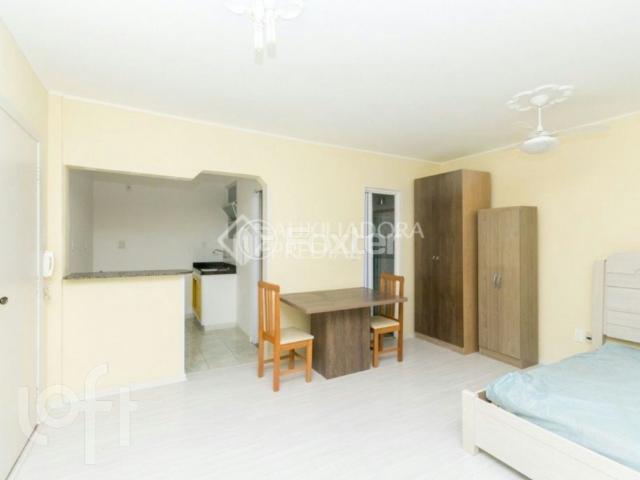 Apartamento com 1 dormitórios em Porto Alegre