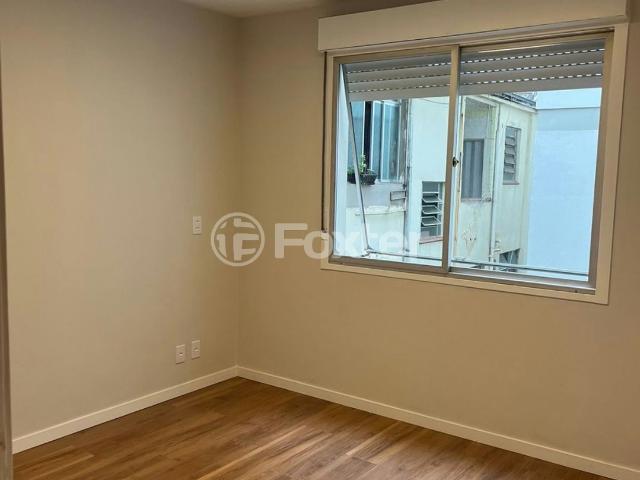 Apartamento com 1 dormitórios em Porto Alegre