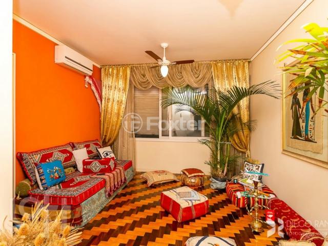 Apartamento com 1 dormitórios em Porto Alegre