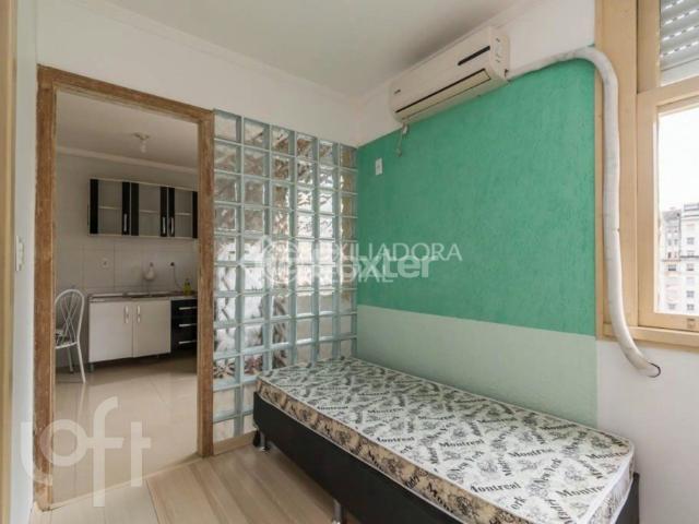 Apartamento com 1 dormitórios em Porto Alegre