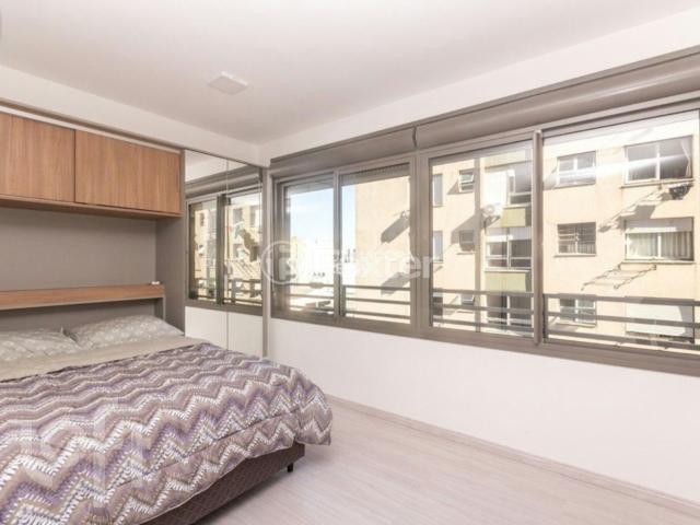 Apartamento com 1 dormitórios em Porto Alegre