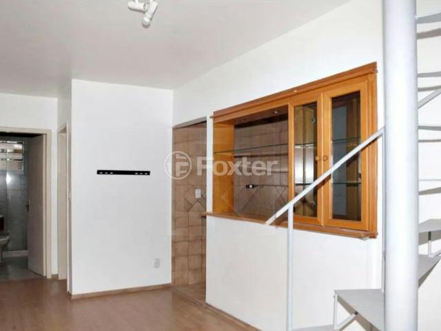 Apartamento com 1 dormitórios em Porto Alegre