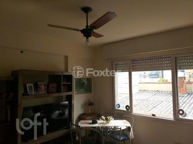 Apartamento com 1 dormitórios em Porto Alegre
