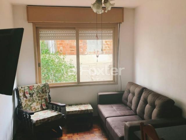 Apartamento com 1 dormitórios em Porto Alegre