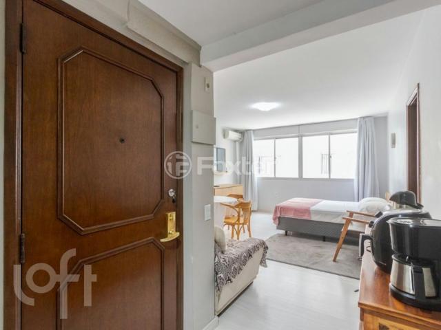 Apartamento com 1 dormitórios em Porto Alegre