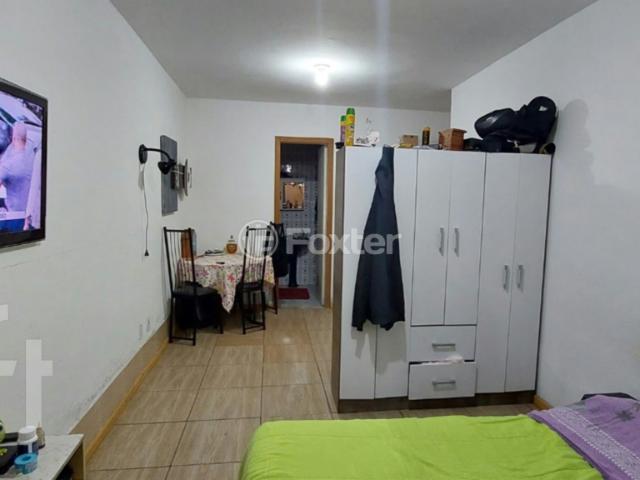 Apartamento com 1 dormitórios em Porto Alegre