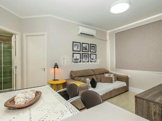 Apartamento com 1 dormitórios em Porto Alegre