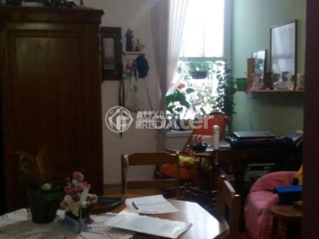 Apartamento com 1 dormitórios em Porto Alegre