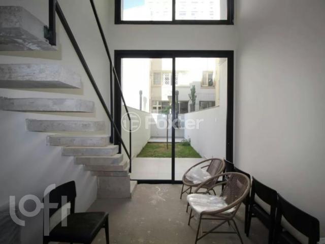 Apartamento com 1 dormitórios em Porto Alegre