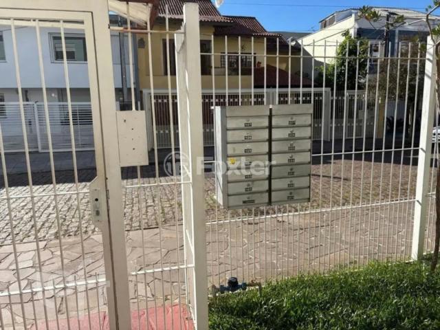 Apartamento com 1 dormitórios em Porto Alegre