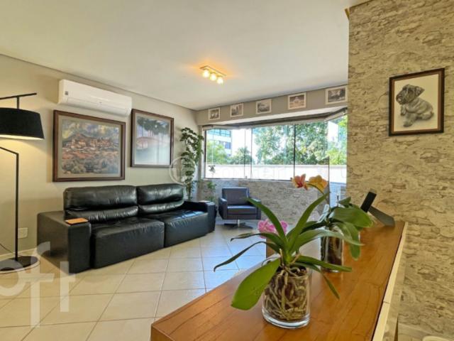Apartamento com 1 dormitórios em Porto Alegre