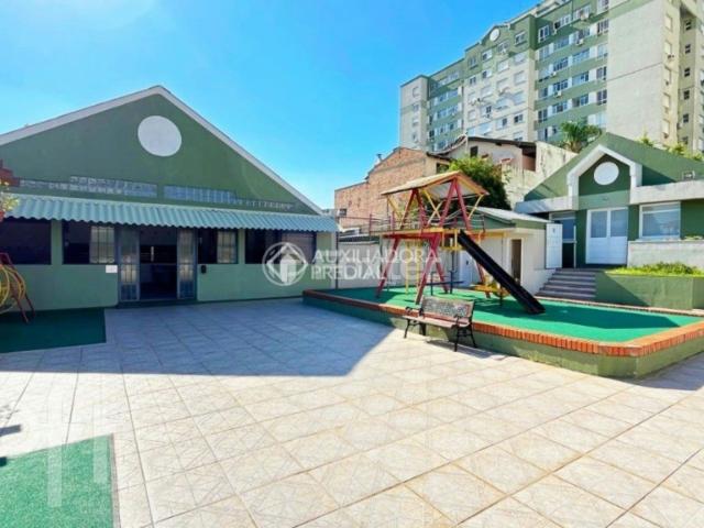 Apartamento com 1 dormitórios em Porto Alegre