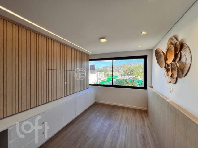 Apartamento com 1 dormitórios em Porto Alegre