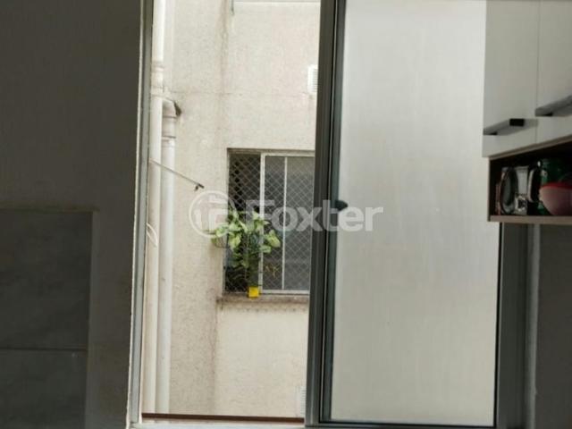 Apartamento com 2 dormitórios em Porto Alegre