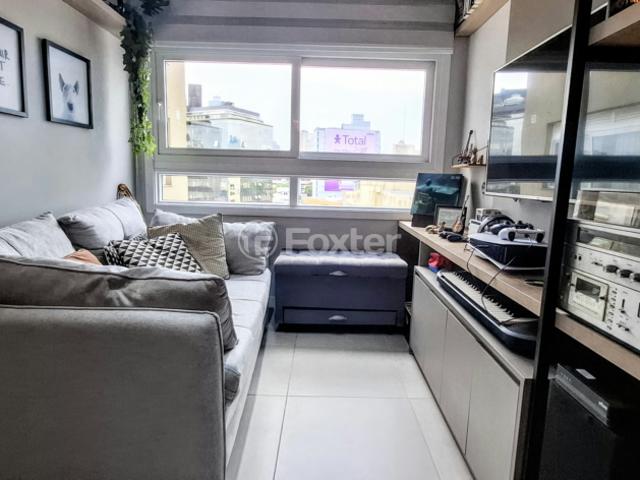 Apartamento com 1 dormitórios em Porto Alegre
