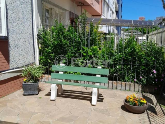 Apartamento com 1 dormitórios em Porto Alegre